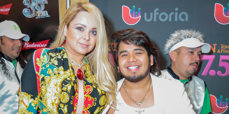 Massore’s Erick Sánchez Tovar weds in Mexico [PHOTOS] – Tejano Nation