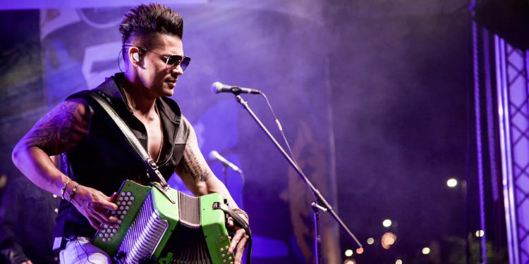 AJ Castillo discusses upcoming collaboration with Jaime DeAnda and more ...