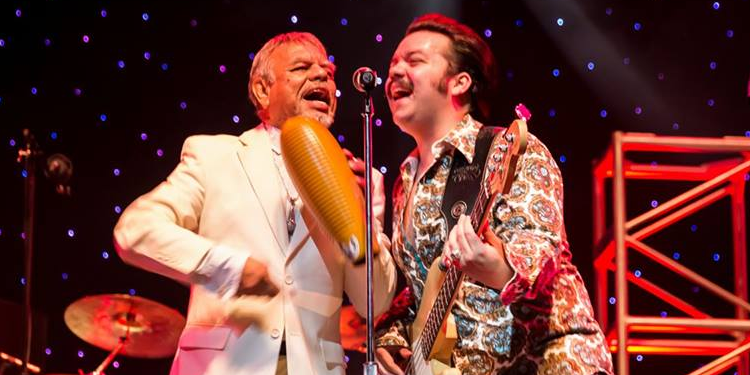 Mike Torres III leaves Little Joe Y La Familia as La 45 readies debut ...