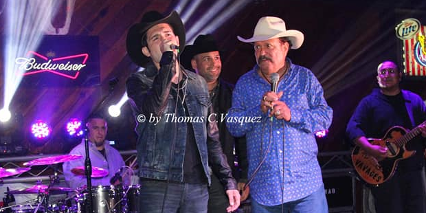 WATCH: Three generations of Pulidos perform ‘Contigo’ during Dallas ...