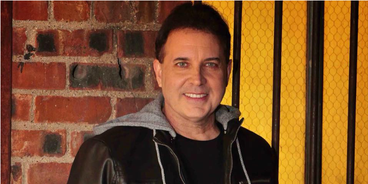 Gary Hobbs says ‘new music coming soon’ in social media photo – Tejano ...