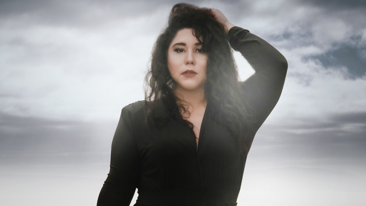 Sarah Monique celebrates independence in love with ‘Bienvenida Mi ...