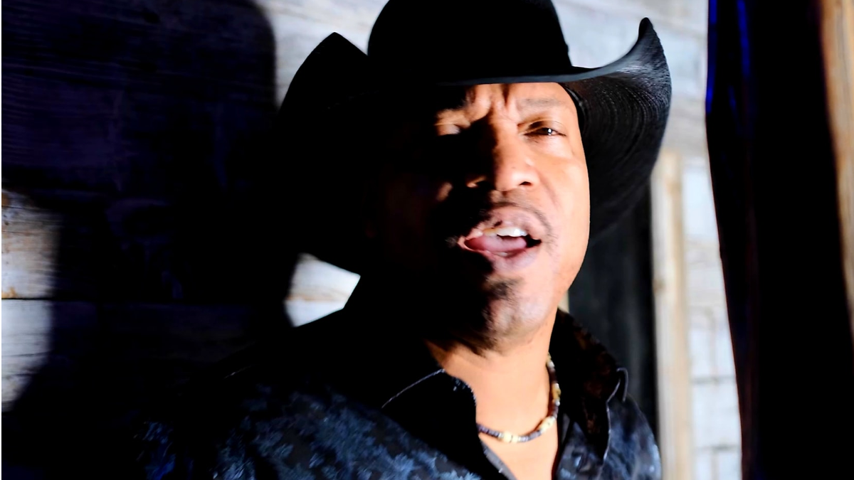 Marcus Daniels takes a trip to ‘Cumbiaville’ for new single and music ...