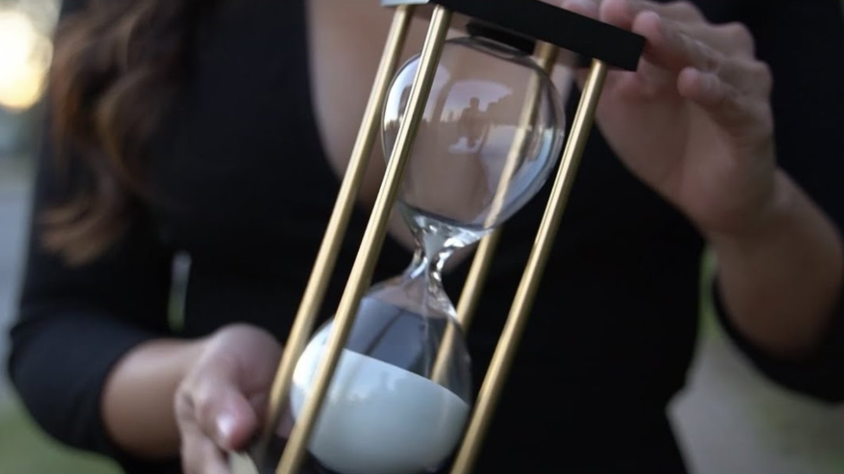 Hailyn Bella releases emotional music video for touching tribute song ...