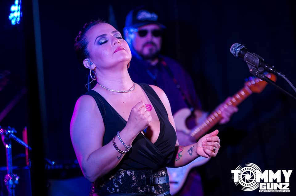 Shelly Lares commands the stage during an incident at her final Mexican ...