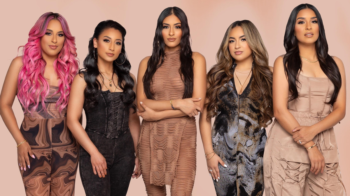 Las Fenix share a tribute to love and loss with new single ‘Te Digo ...