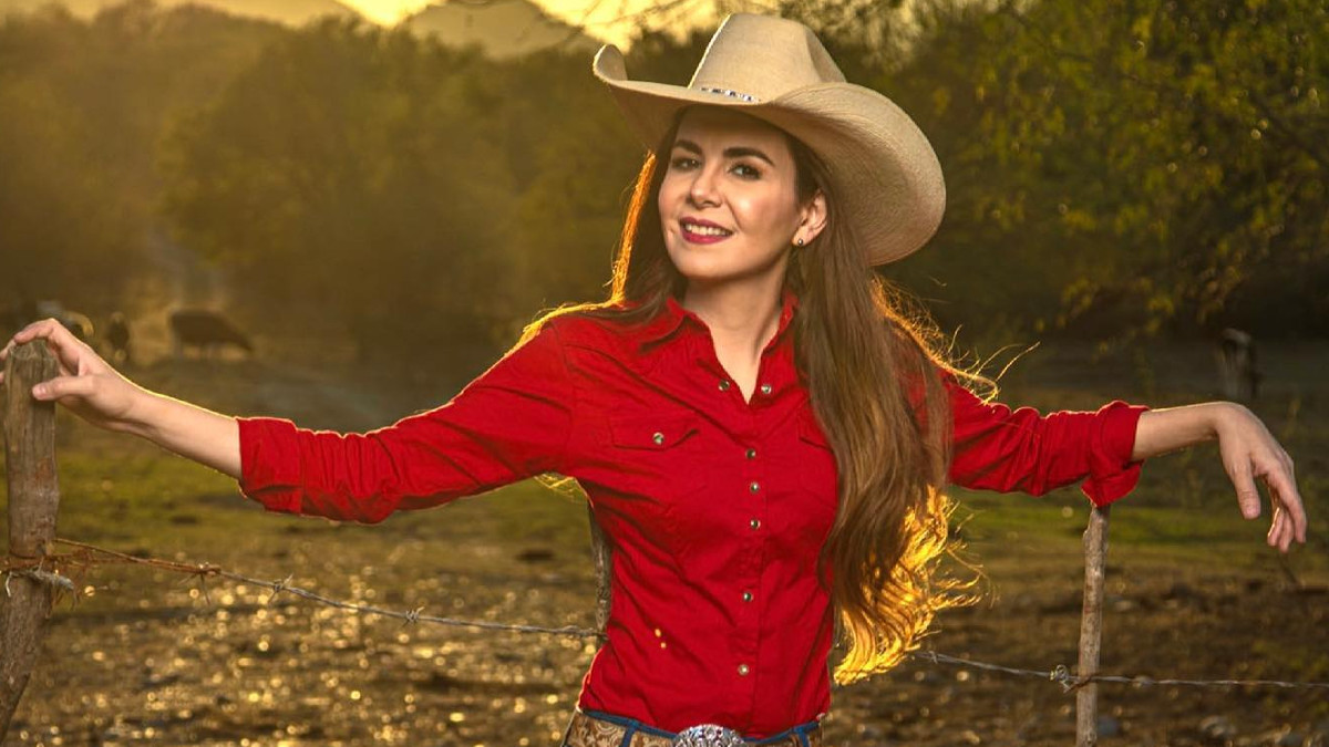 Laura Denisse chats first Tejano Music Awards experience, nominations ...