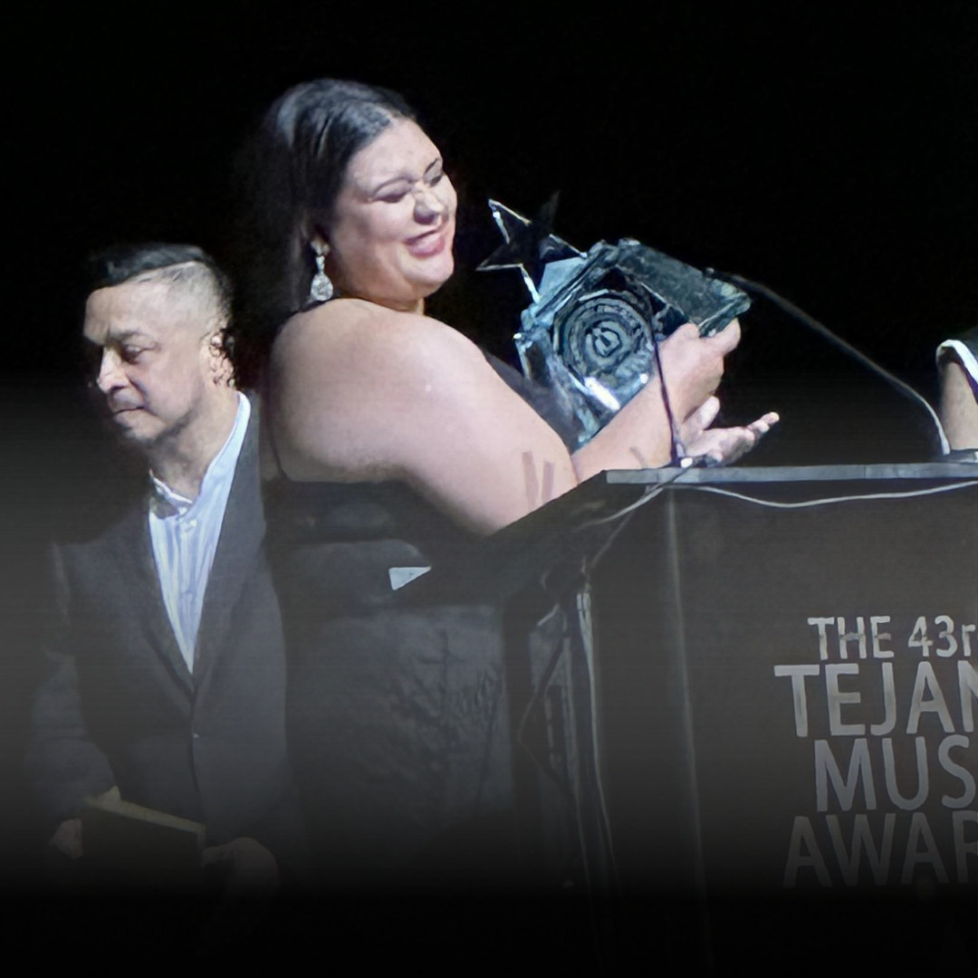 Destiny Navaira Wins Second Female Vocalist of the Year at 43rd Tejano ...