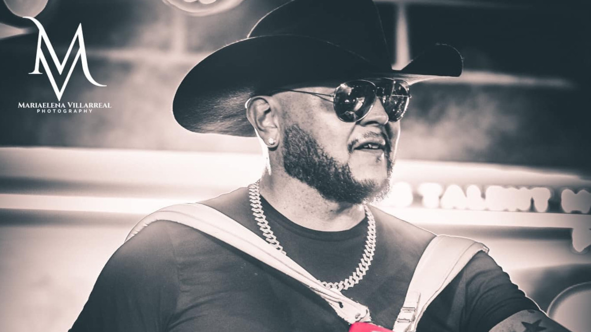 JR Gomez y Los Conjunto Bandits Unleash New EP ‘From Somewhere In Texas ...