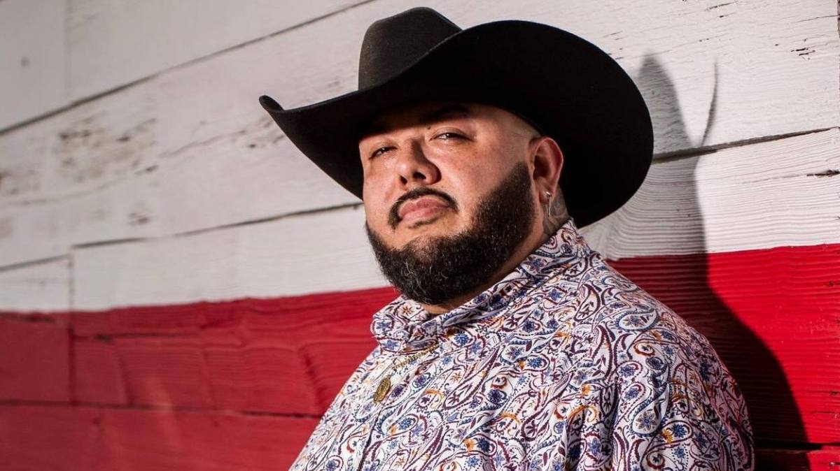 Rev Ray Prepares Debut Album ‘Ritmos y Raices’ – Tejano Nation
