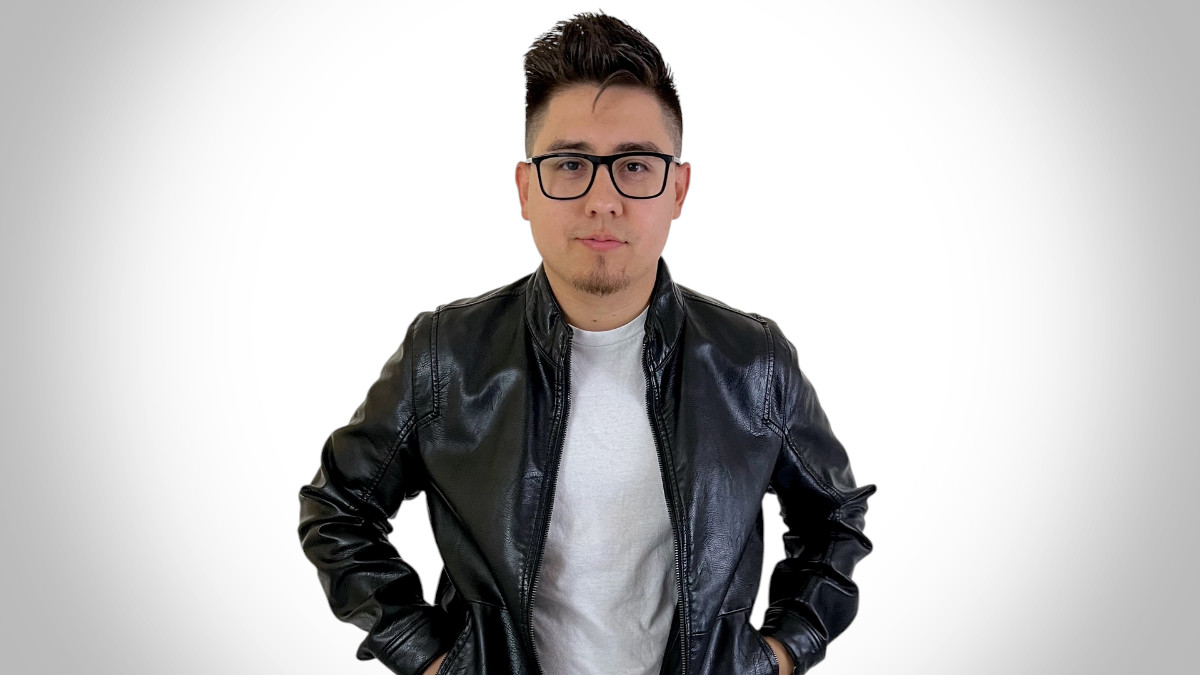 Emanuel J Unveils New Single ‘Cigarrito y Café’ – Tejano Nation